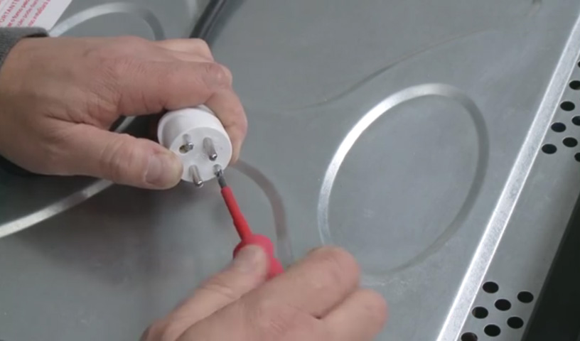 Installer un four électrique — Wikifab